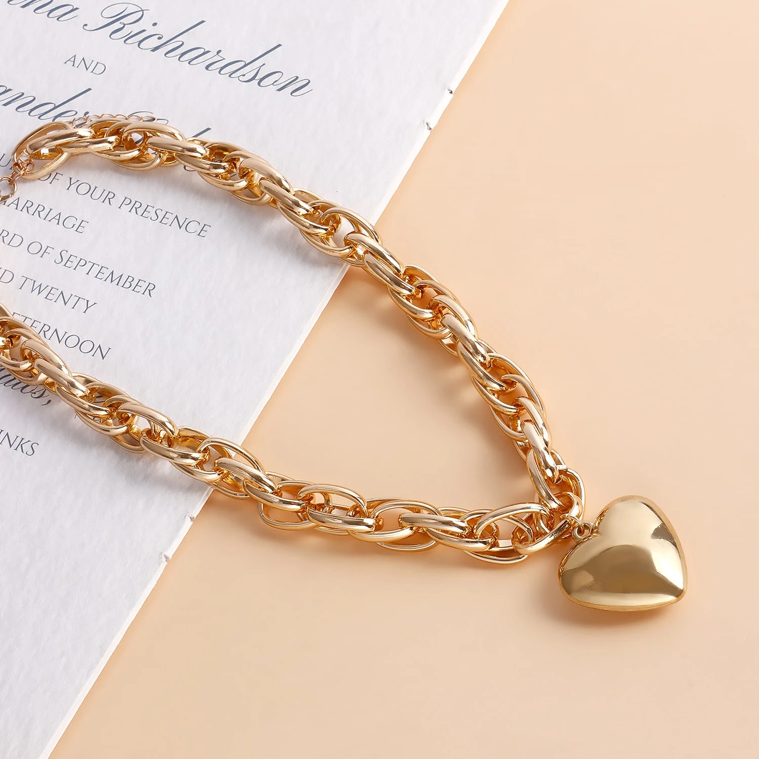 1pc Fashion Hollow Thick O-Shape Chain With Big Heart Pendant Necklace ...