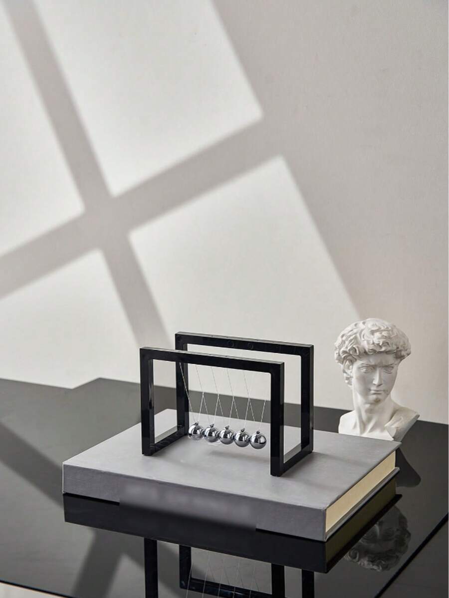 1pc Plastic Frame Newton's Cradle Black, Force Transfer Equilibrium ...