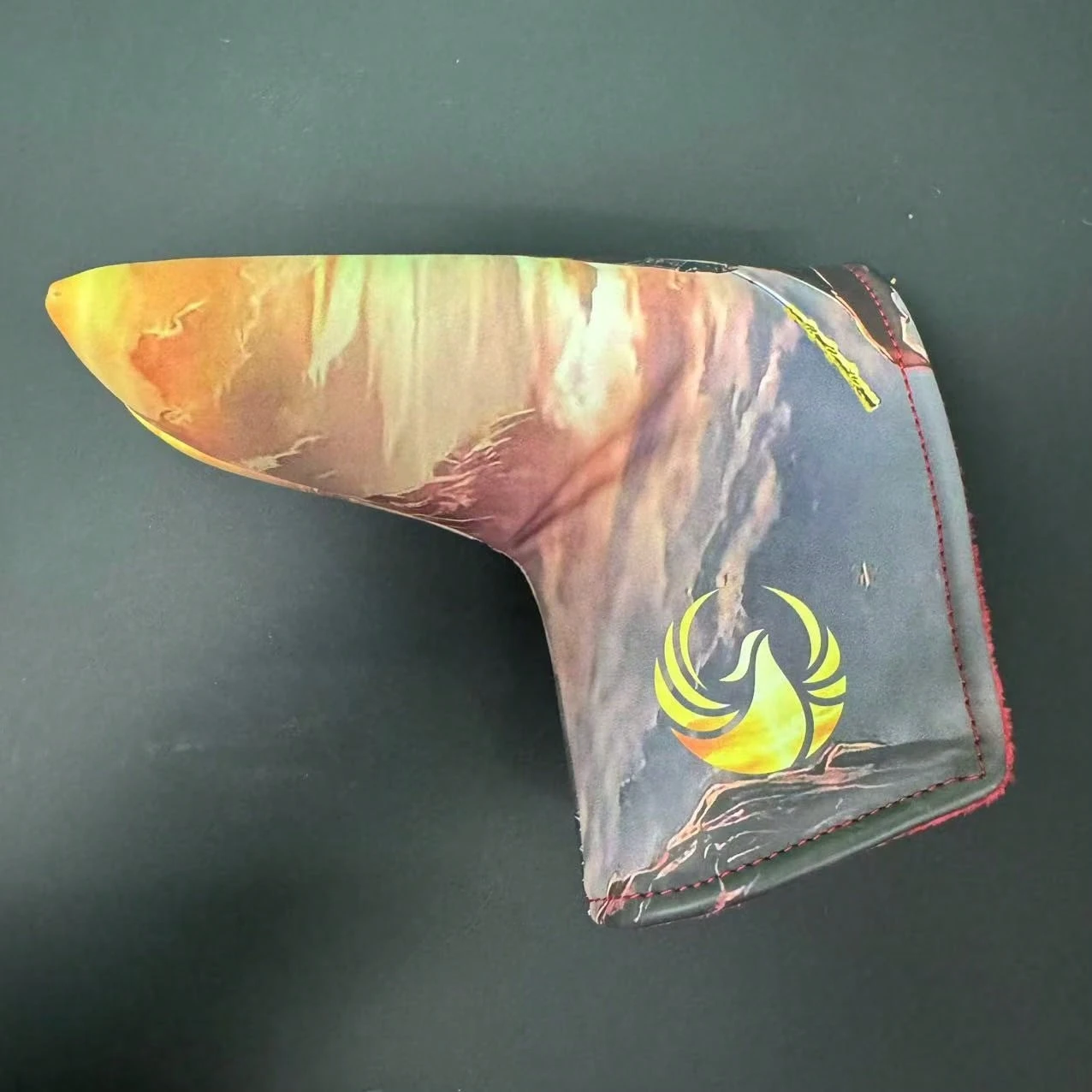 Vermilion Bird Unisex Vermilion Bird & Sun Wukong Design PU Golf Club ...