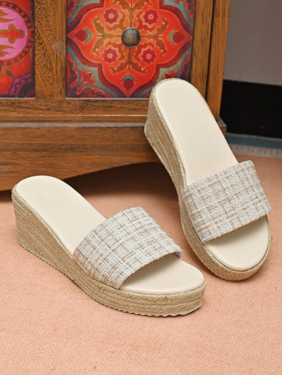 Damen neue Plateau-Sandalen mit dicker Sohle, geflochtenen Riemen und ...