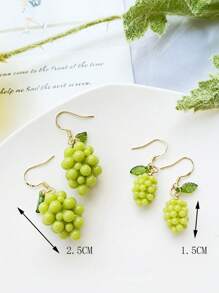 2 Pcs Fresh Summer Cute Resin Green And Purple Grape Fruit Drop Clip ...
