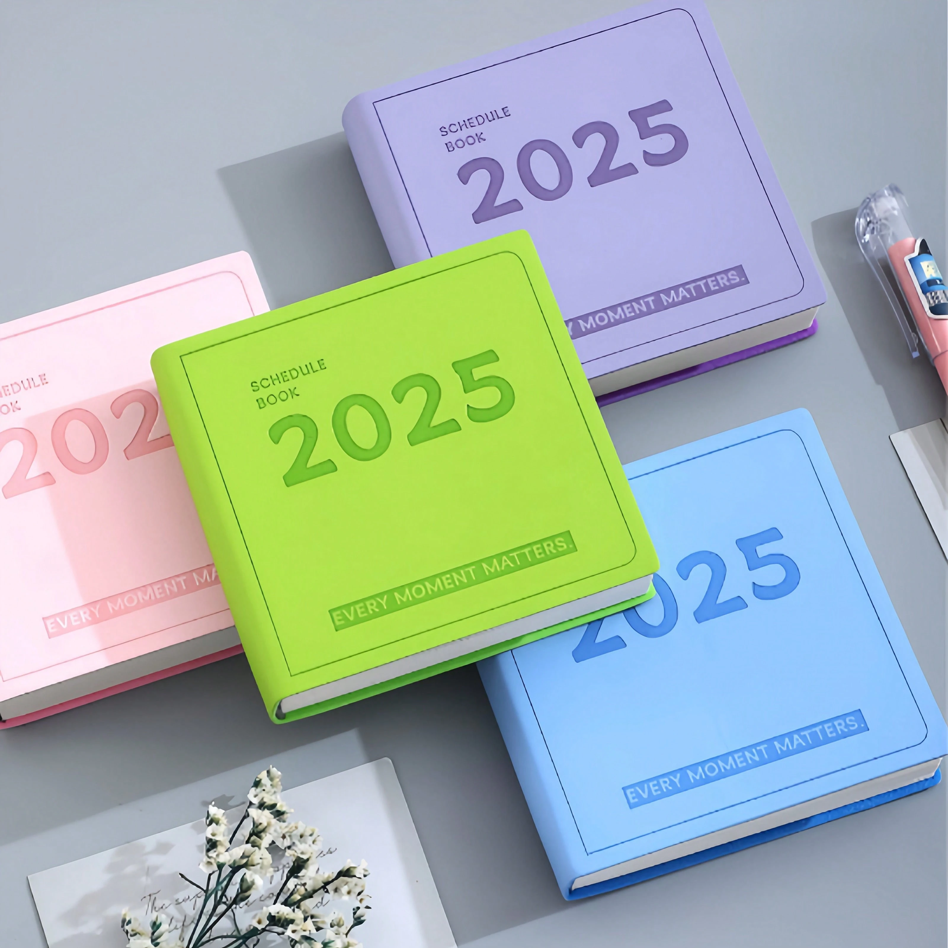 Agenda Mini Quadrada 2025 - Cores Macaron, Planejamento Diário e ...