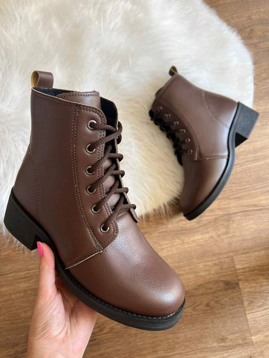 BOTA FEMININA TRATORADA TENDENCIA INVERNO 2025/2026 | SHEIN Brasil