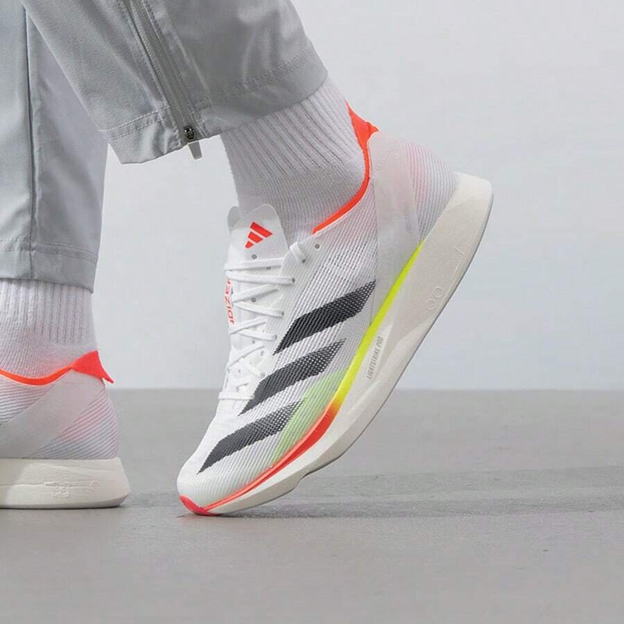 Adidas 男性用シューズ 2025年新作 ADIZERO TAKUMI SEN 10 M クッション性 反発力 フルスピード マラソン ...