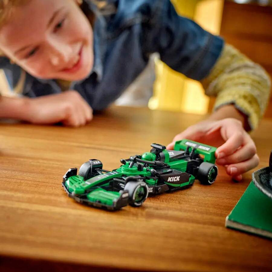 LEGO LEGO Speed Champions KICK Sauber F1 Team C44 Race Car Toy Building ...