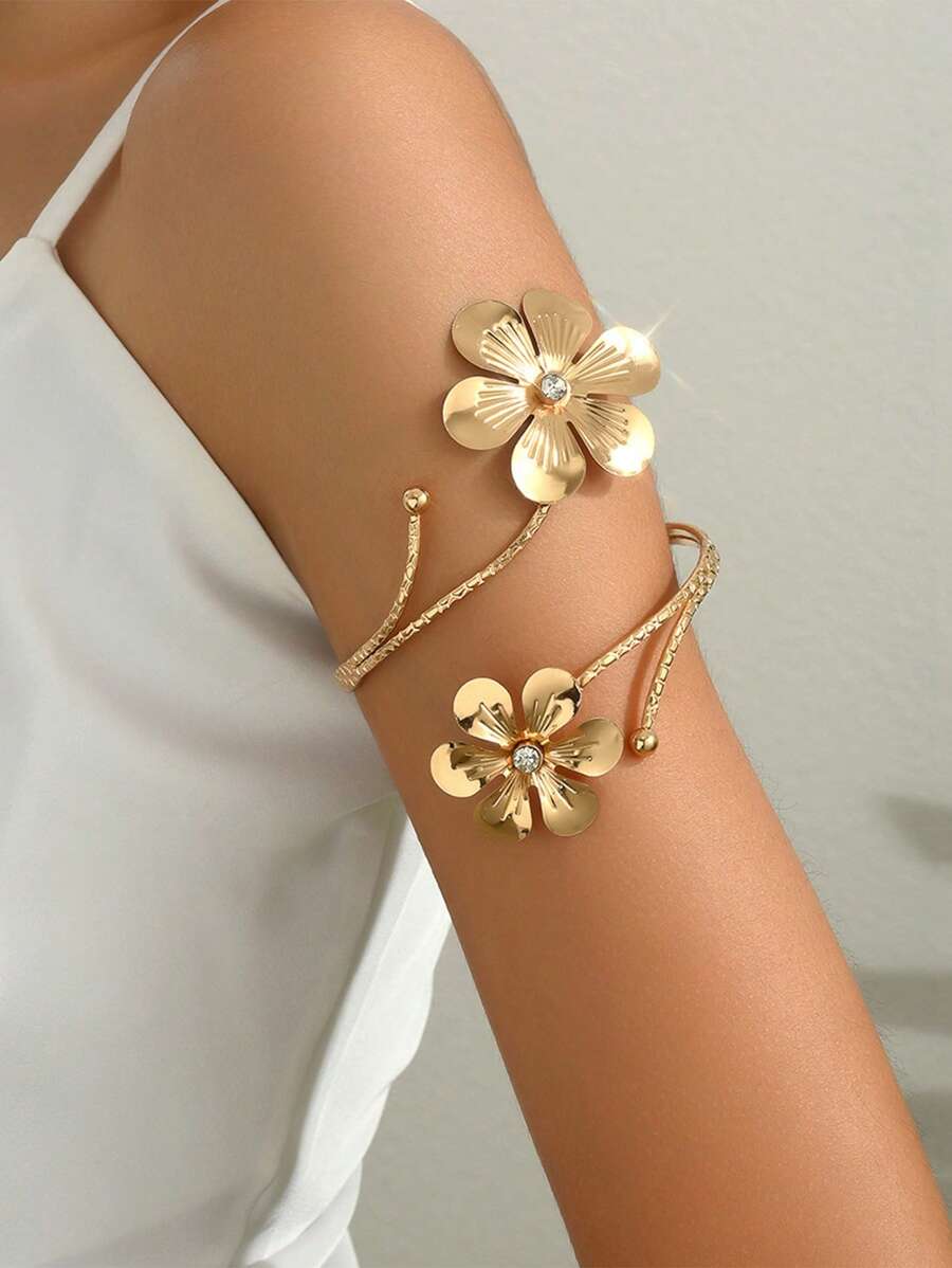 1 Exaggerated Diamond-Encrusted Flower Arm Bracelet Snake Print Round ...