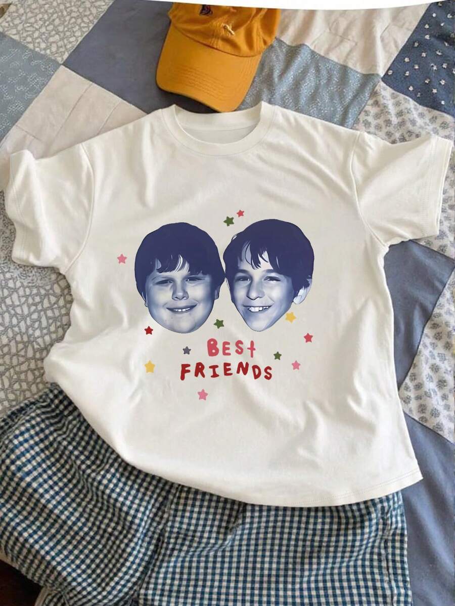 Glissea Vintage Portrait Graphic Print Women Crew Neck T-Shirt for Sale ...