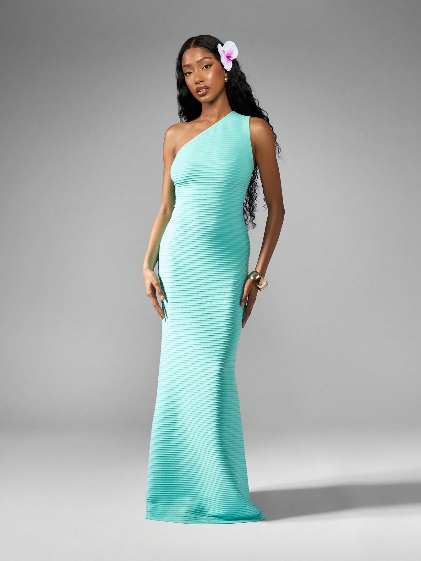 Stretch Textured Bodcon One Shoulder Maxi Dress｜MISSGUIDED