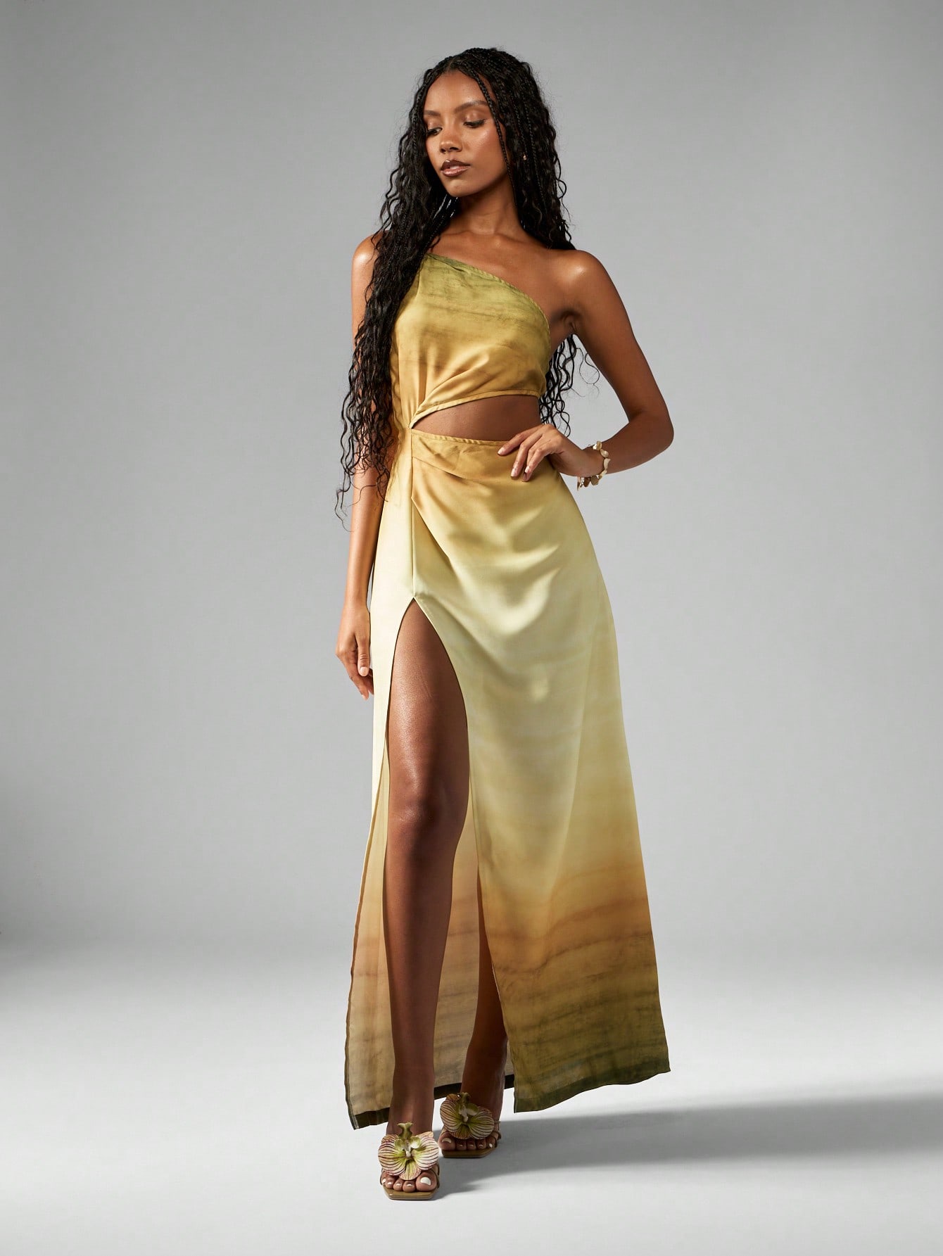 MISSGUIDED One Shoulder Cut Out Ombre Satin Side Slit Maxi Dress｜MISSGUIDED