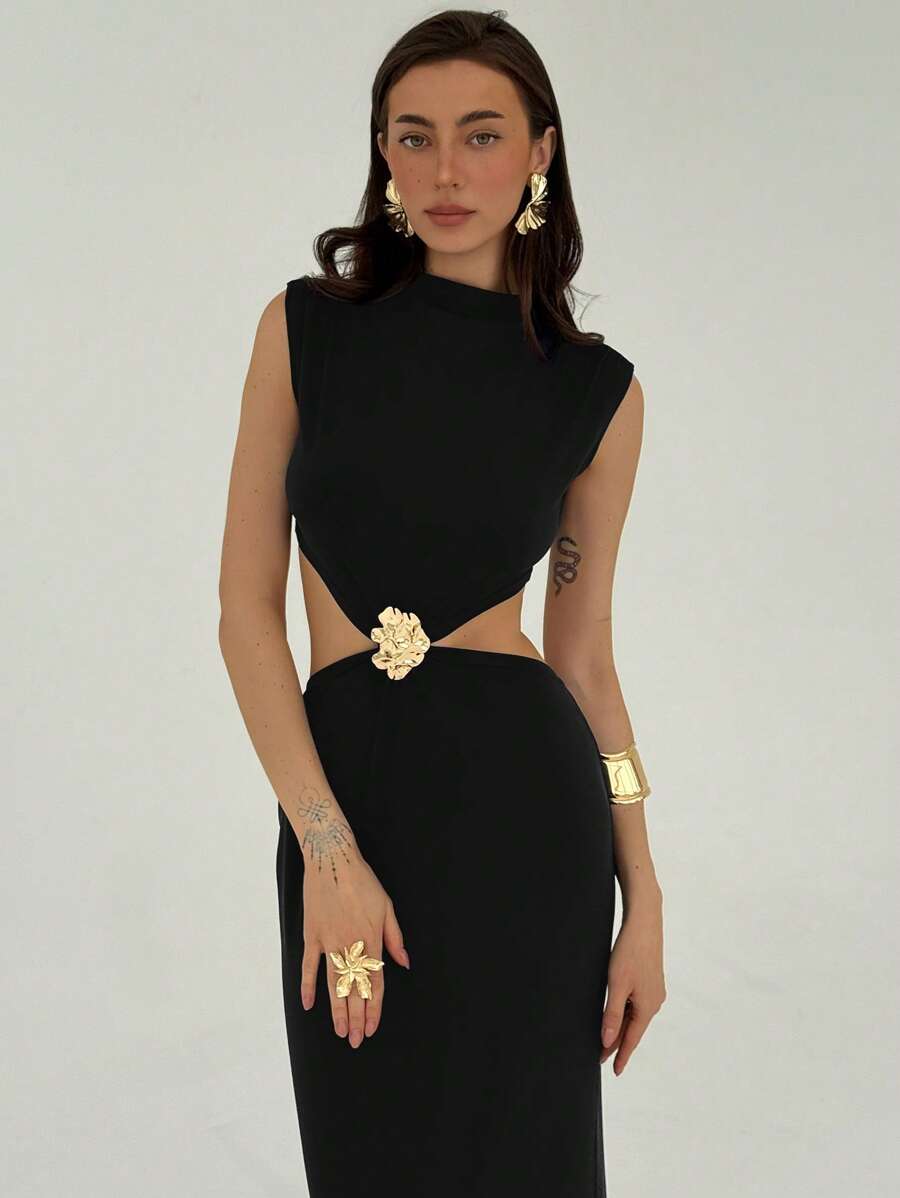 Aloruh Women's Hollow Out Floral Decor Dress With Sexy Waist Design ...