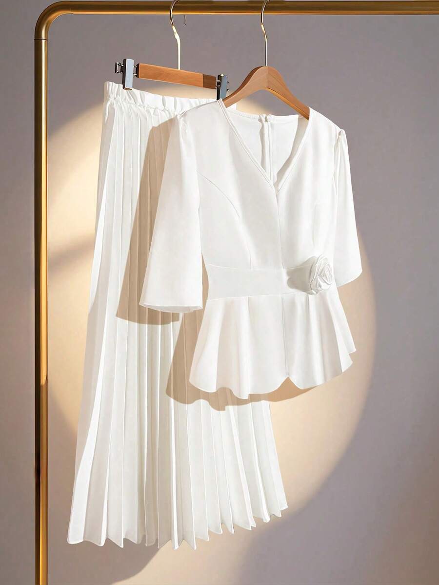 SHEIN Clasi Plus Size Women 2pcs Set - V-Neck Pleated Blouse And Ruched ...