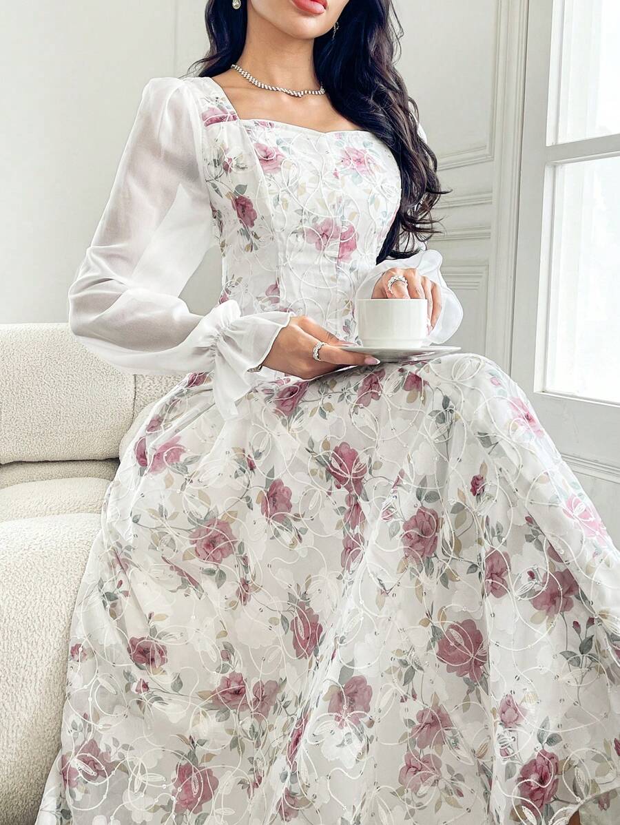 Modelyn Damen langes Kleid mit quadratischem Kragen, Stickerei ...