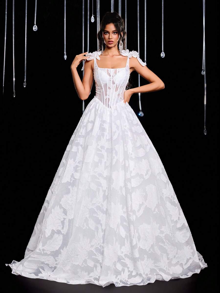 Glamrae Elegant And Gorgeous White Jacquard Fabric Handmade Three ...