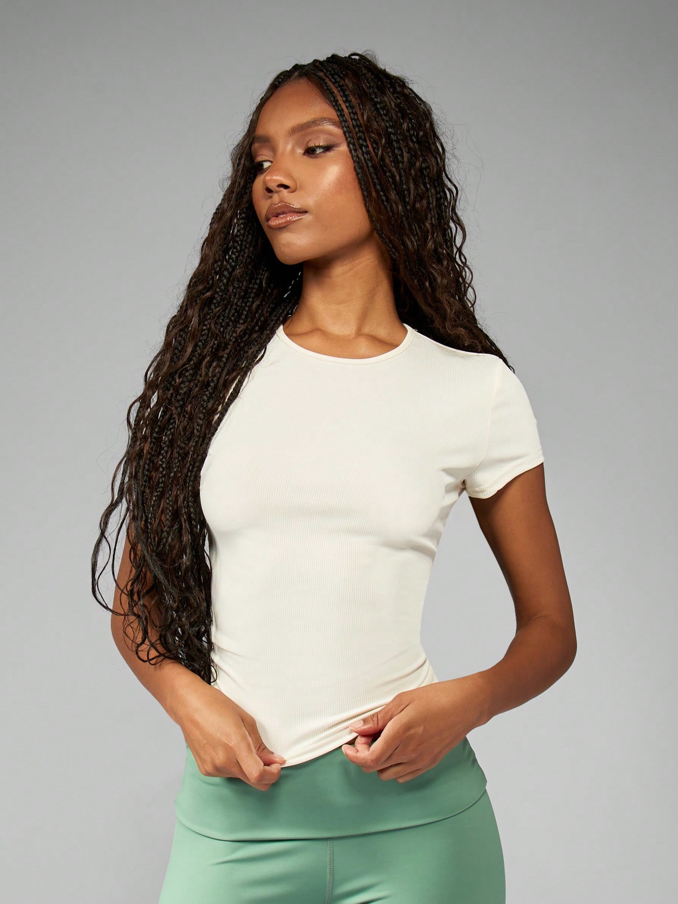 Active Ribbed Form Fitting Cap Sleeve Crop Top｜MISSGUIDED