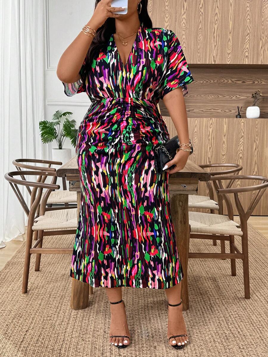 SHEIN Clasi Plus Size Women All-Over Print V-Neck Batwing Sleeve Fish ...