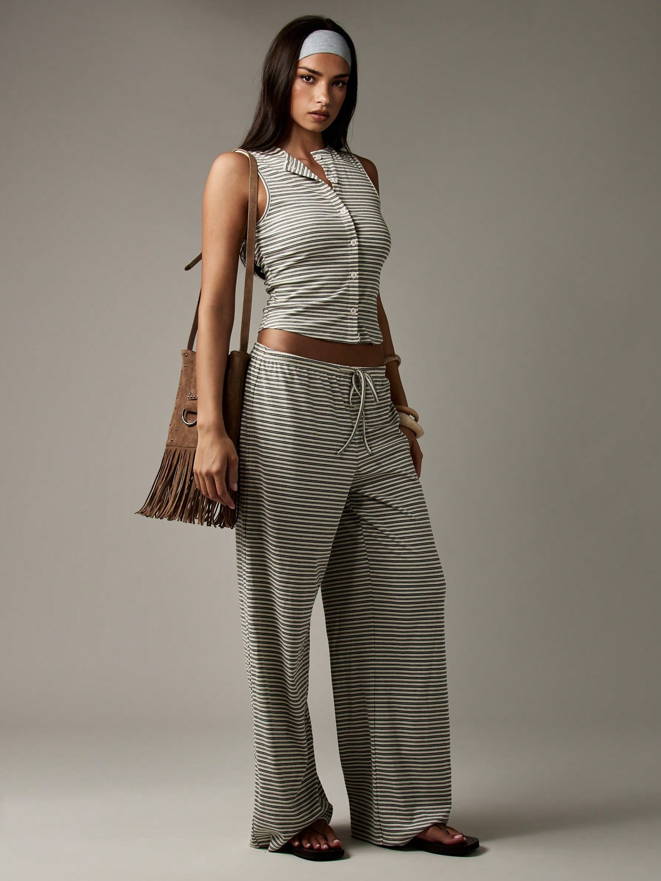 MISSGUIDED Two Piece Striped Crop Vest Top And Pants｜MISSGUIDED