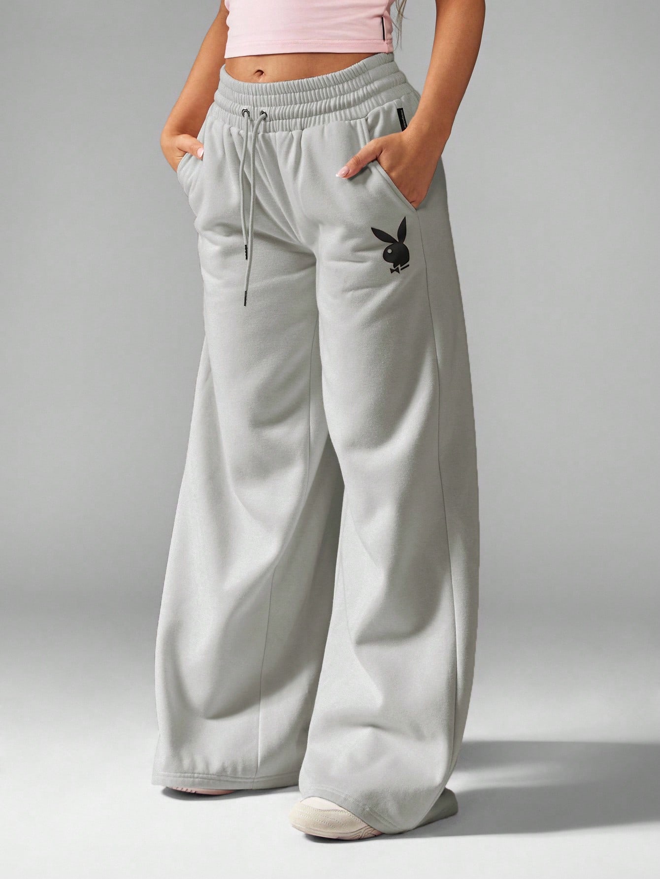 Missguided x Playboy Wide Leg Sweatpants With Logo｜MISSGUIDED