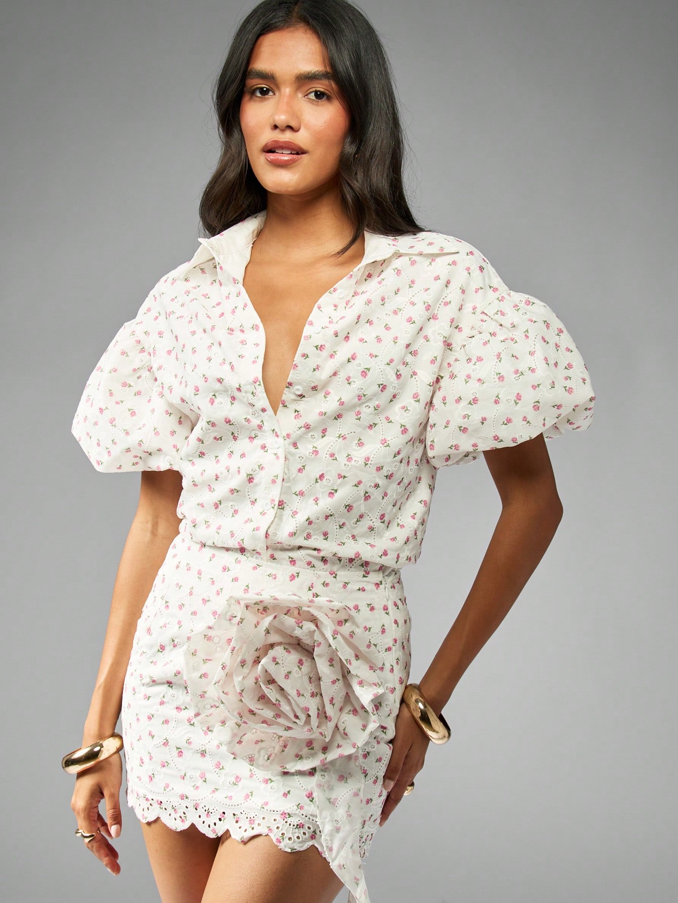 MISSGUIDED Broderie Anglaise Crop Top With Rosette Mini Skirt｜MISSGUIDED