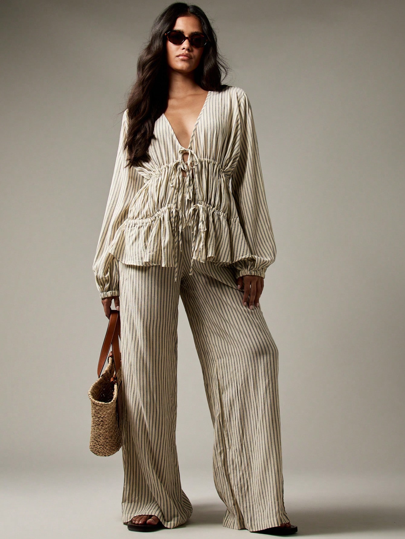 Ruched Two Piece Set With Balloon Sleeves And Wide Leg Pants｜MISSGUIDED