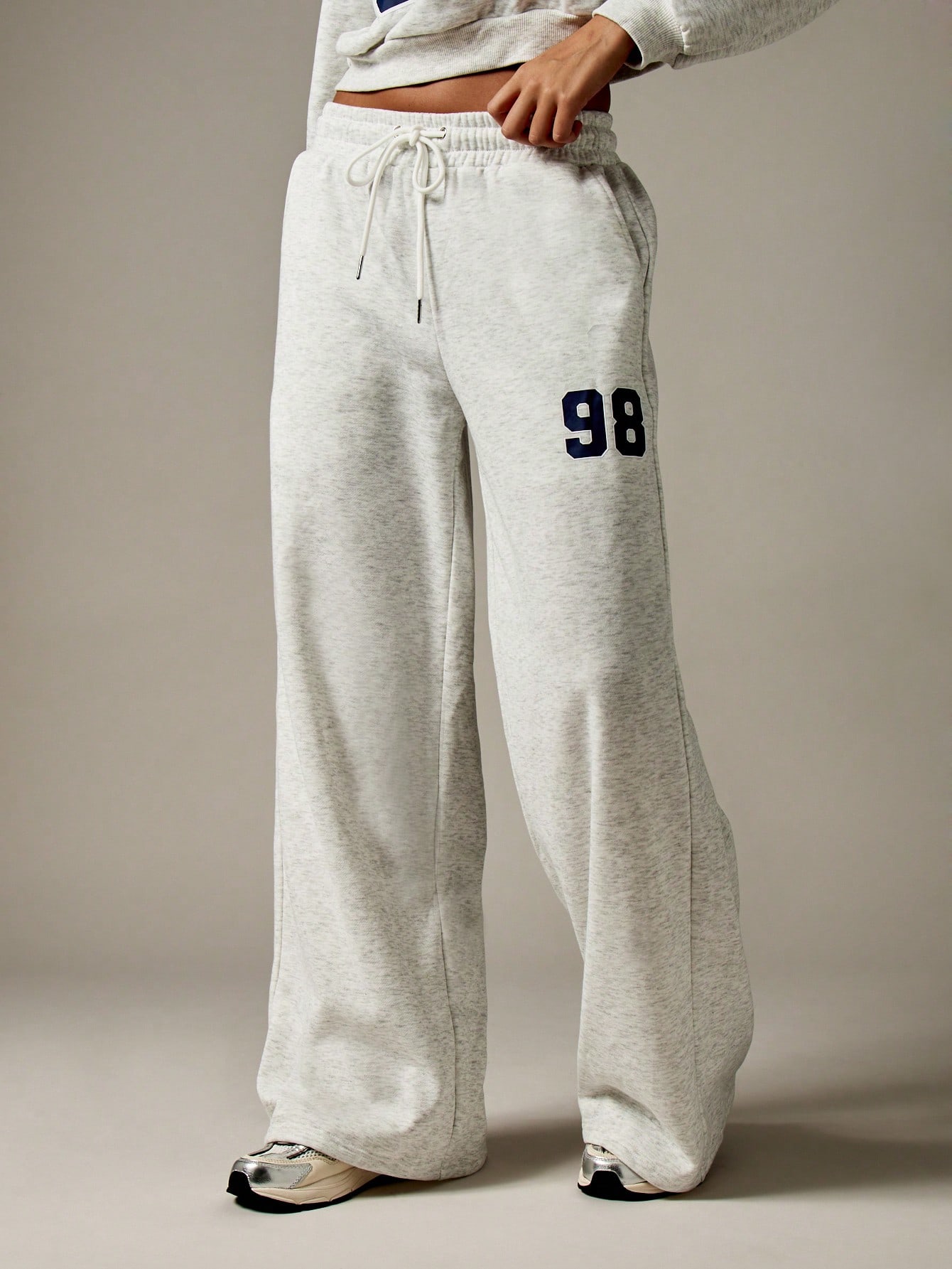 MISSGUIDED Wide Leg Jersey Sweatpants With Varsity Number Design｜MISSGUIDED
