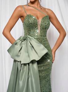 Glamrae Luxury Elegant Green Asymmetric Shoulder Strap Sequins Bodice ...