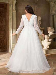 Aureia Plus Size Elegant White Spring Silky Formal Wedding Bridal Dress ...