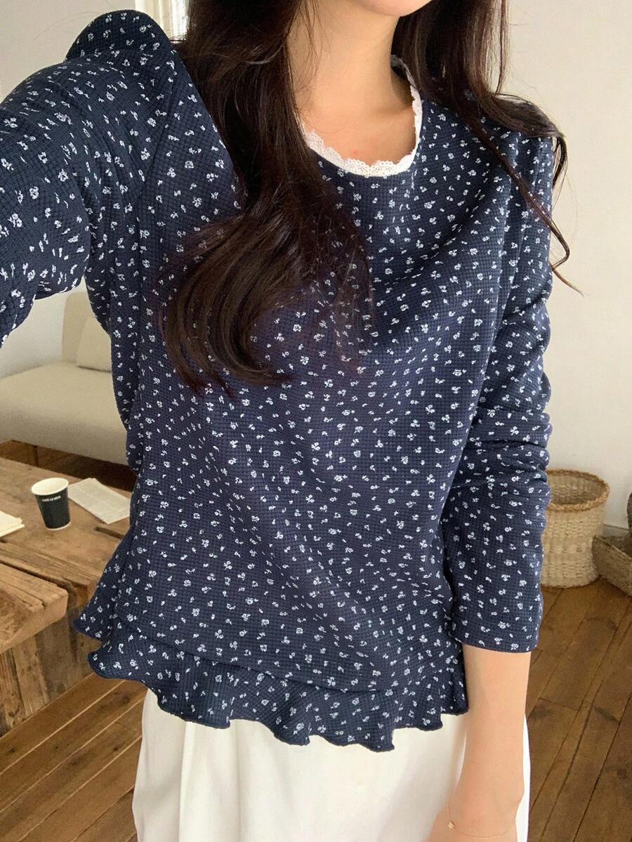 DAZY Dames T-shirt met bloemenprint, kant en patchwork, ronde hals en lange mouwen | SHEIN Nederland