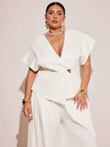 SHEIN BAE Plus Size Women 2pcs Set: Batwing Sleeve Minimalist Waist ...
