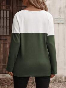 EMERY ROSE Women's Plus Size Round Neck Long Sleeve Colorblock T-Shirt ...