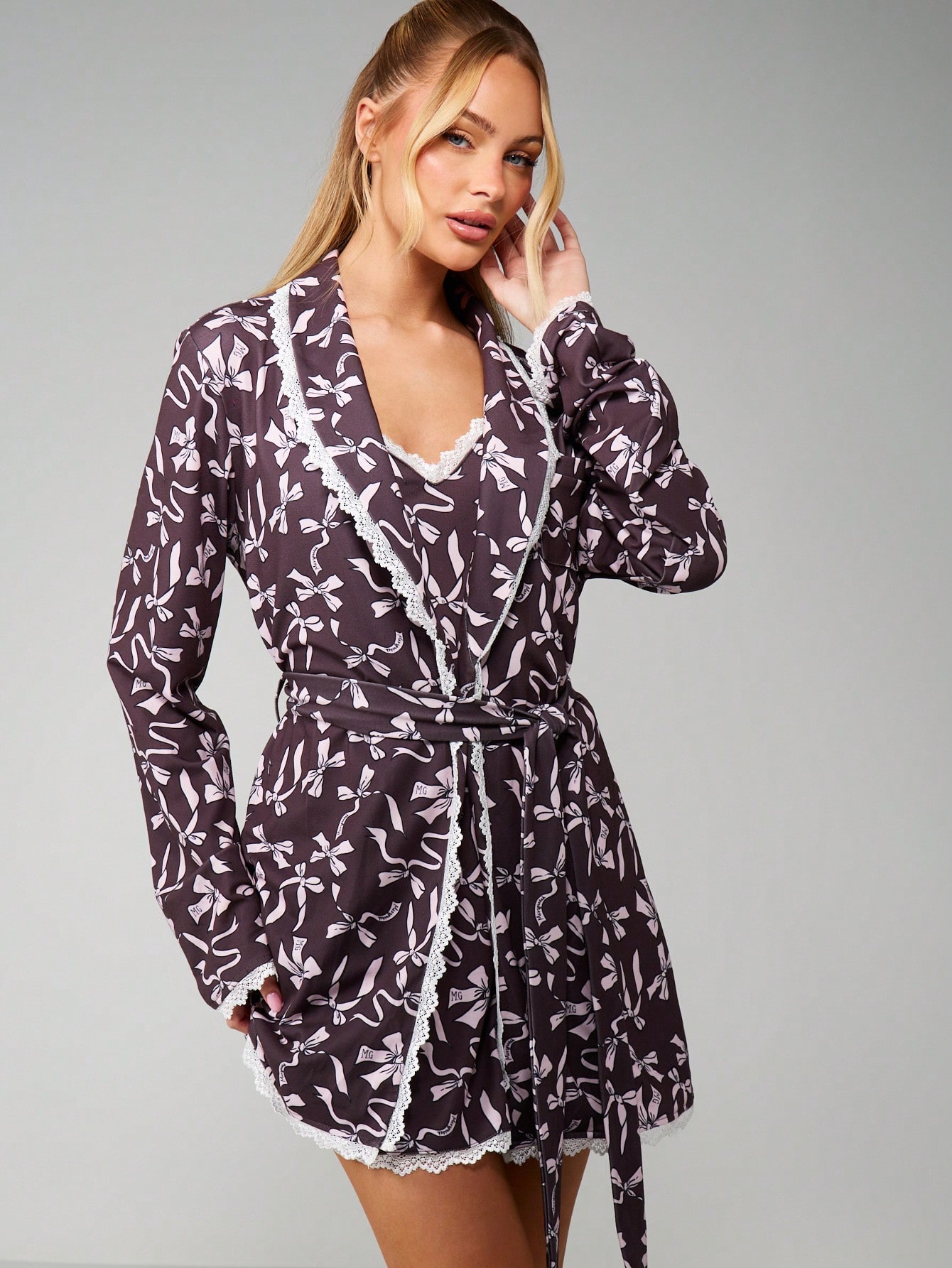 Shop the latest trends at Missguided. Style for the extraordinary