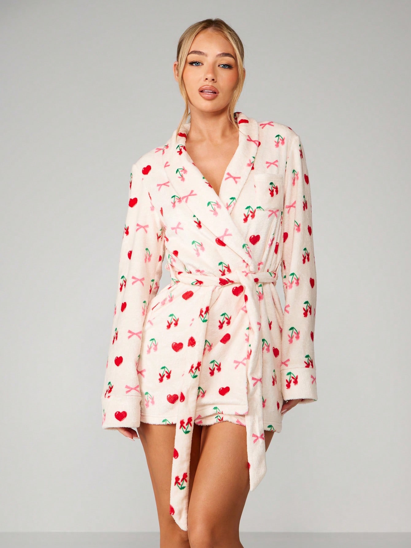 Shop the latest trends at Missguided. Style for the extraordinary