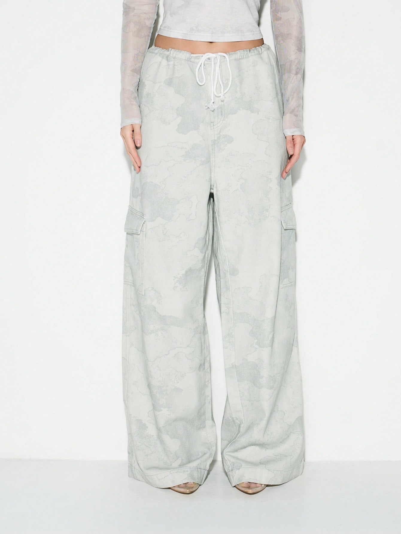 KIZN Women's Camouflage Print Wide Leg Cargo Pants With Elastic Waist ...