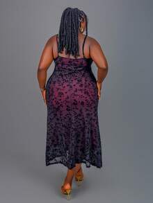 CurvyTilda Vestido de red de pescado con flores estampadas y cola de ...