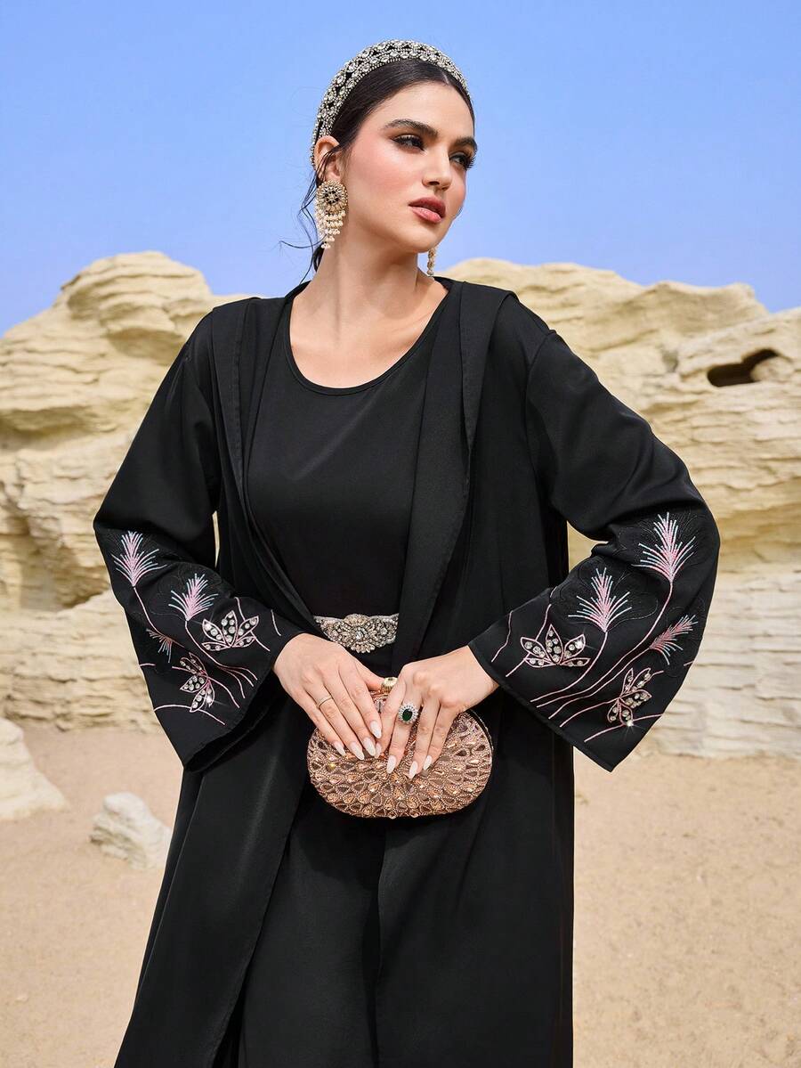 Al Najma Robe ample à capuche avec broderie florale pour femmes | Mode ...