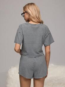 SHEIN HautHeat Women's Casual Striped V-Neck Short Sleeve T-Shirt And ...