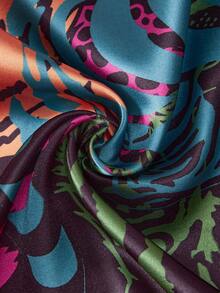 Chillnights Plus Size Tiger Plant Pattern Contrast Stripe Satin Robe ...
