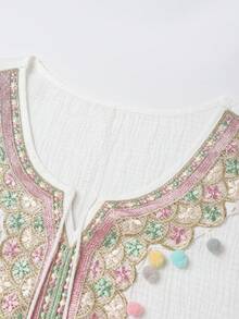 SHEIN CURVE+ Plus Size Women Vintage Lace Trim Tassel Decor V-Neck ...