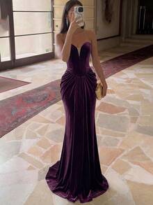 Aloruh Elegant Burgundy Velvet Formal Ball Gown, Bust Cup Fishtail ...