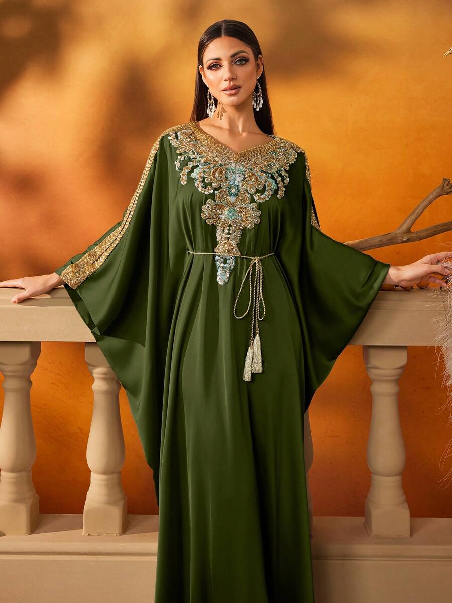 AmazingHoney Luxurious Green Embellished Long Wide-Sleeve Kaftan ...