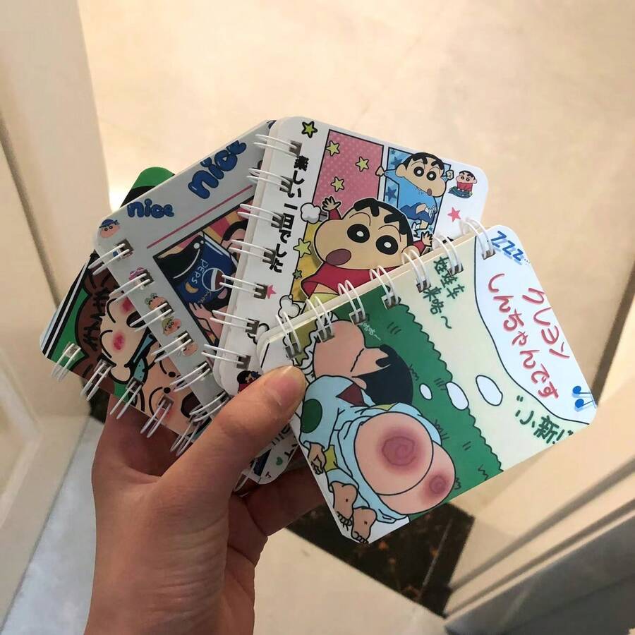 CRAYON SHINCHAN Crayon Shin Chan Stationery Set, A7 Small Notebook ...
