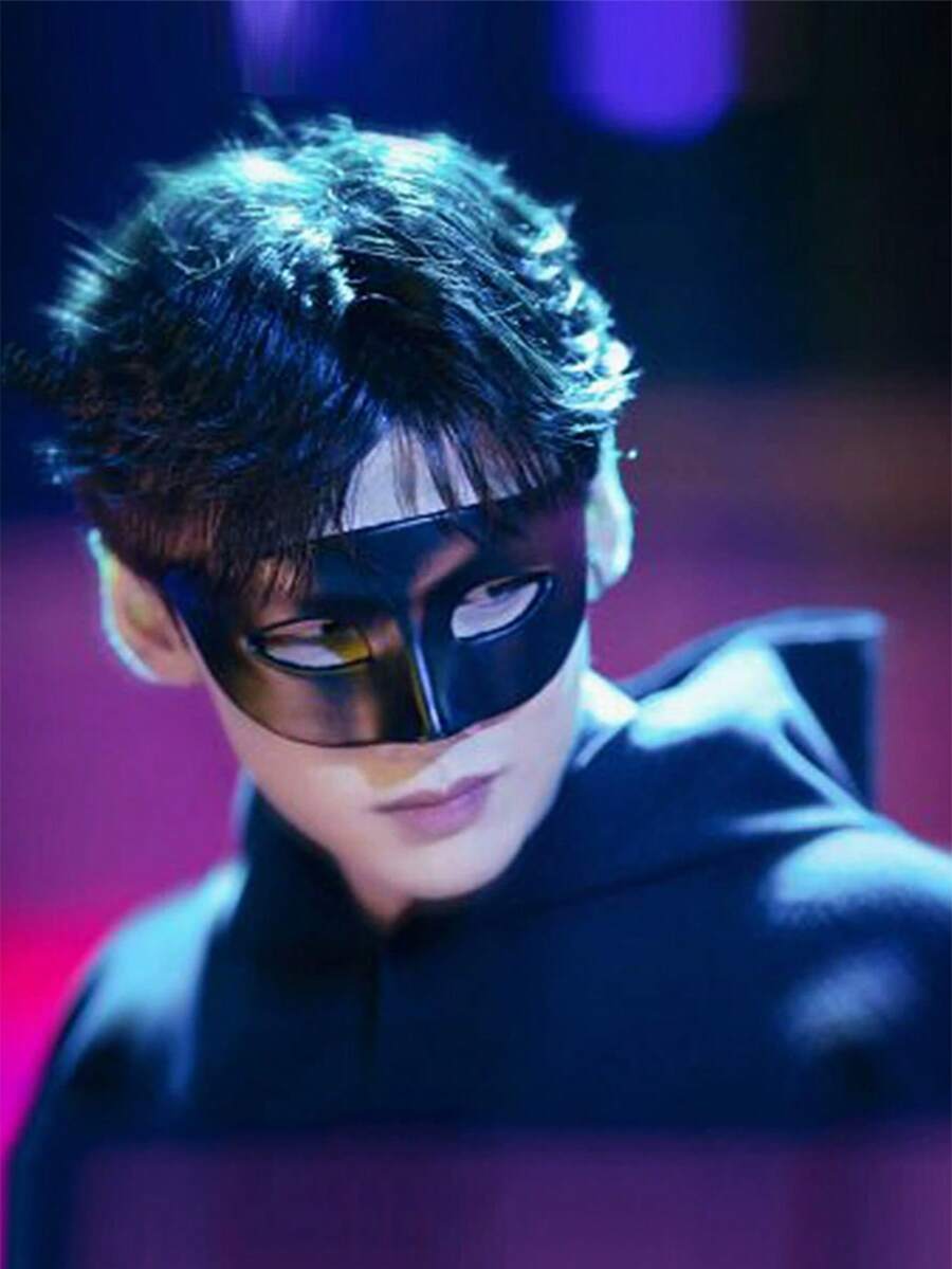 Masquerade Masks For Men In Various Colors, Suitable For Use At Mardi ...