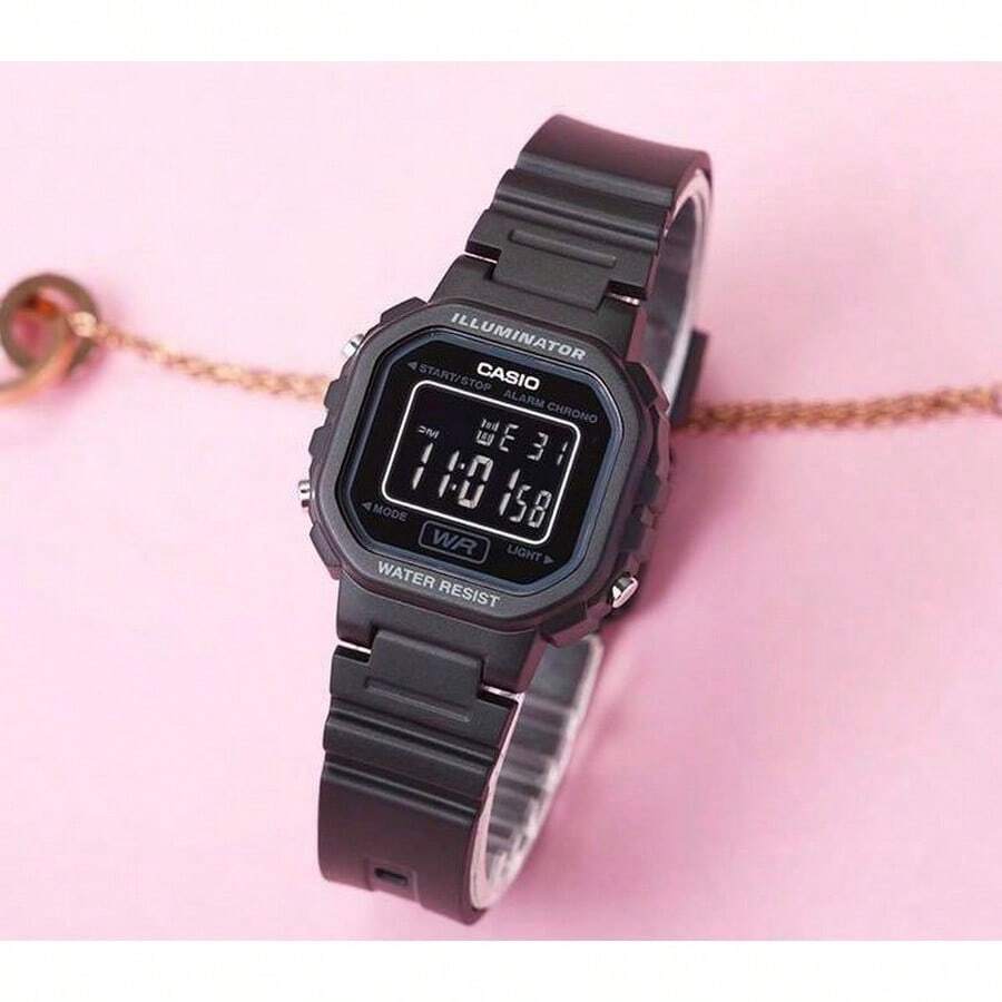 Casio LA20WH-1B Women's Digital Watch With Daily Alarm, Countdown Timer ...