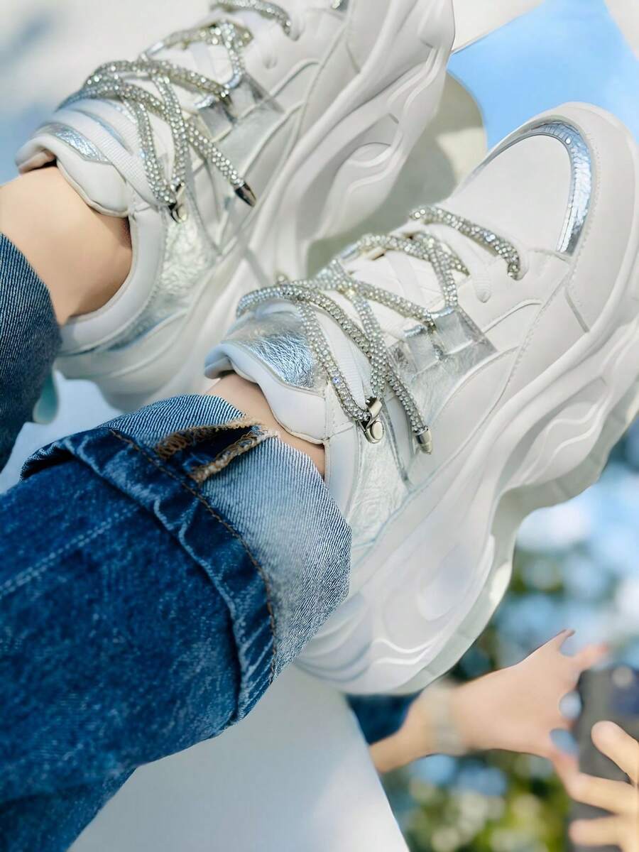 ISSA MX Tenis Chunky Blanco con Detalles Metálicos Plata Liso Y2K Calle ...