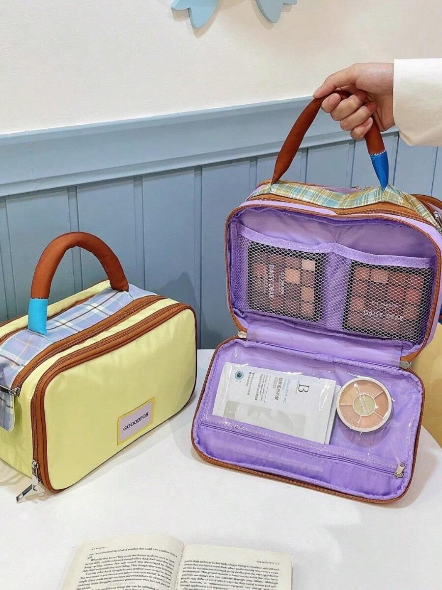 Nuova borsa da toilette di stile minimalista e fresco, con grande ...