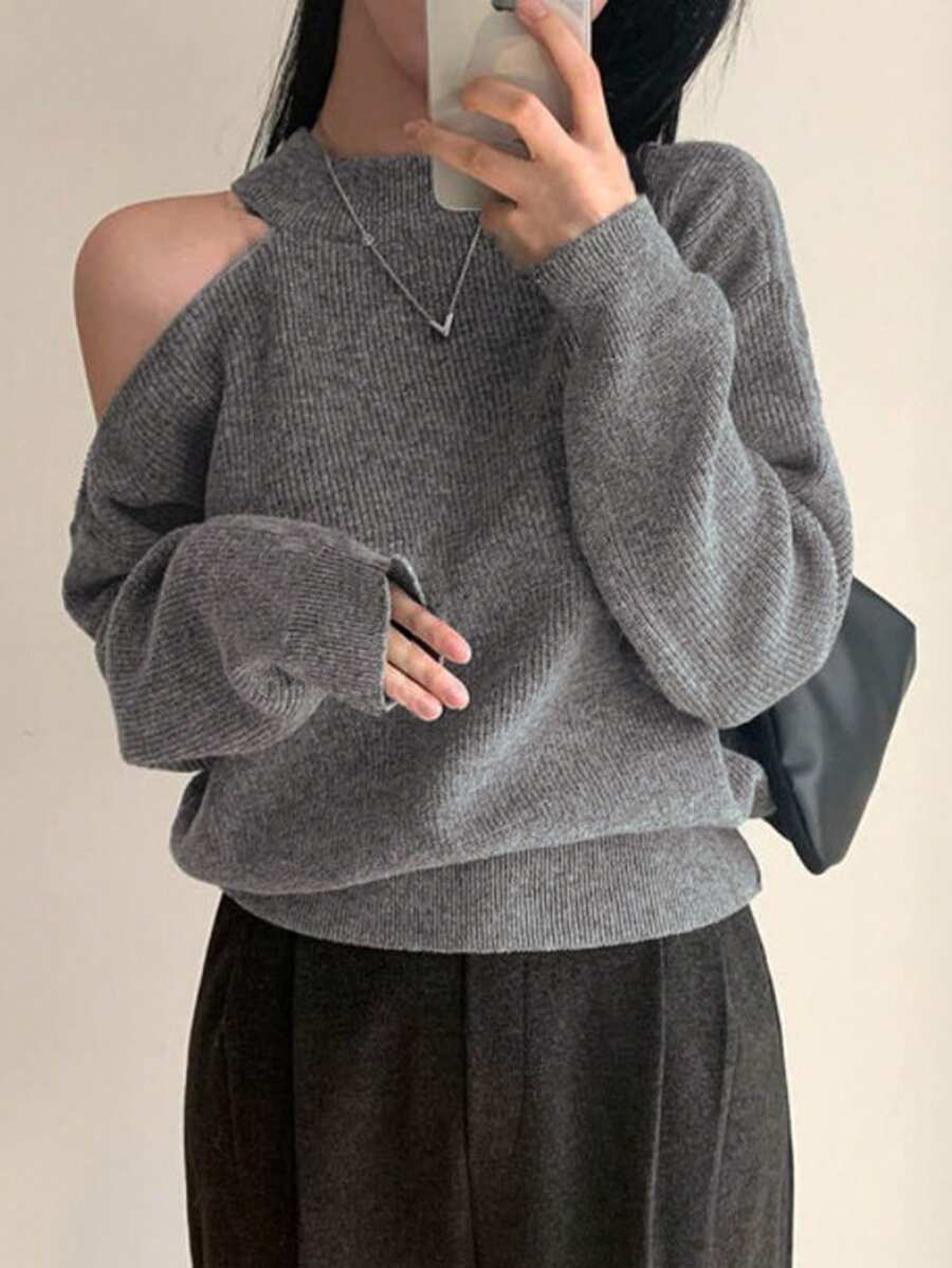 Koreanisch-schicker, sexy Trägertop mit offenem Schulterbereich und ...