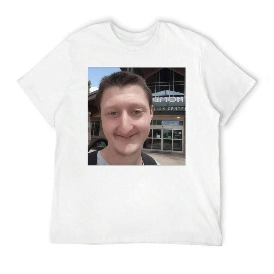Daniel Larson Selfie Graphic Crewneck Tshirt, Funny Meme Dank Genz Tee ...