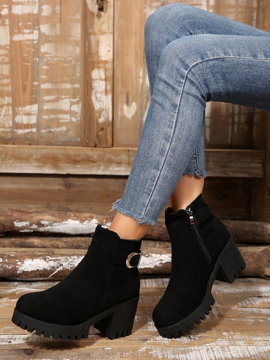 Fashionable Black Short Boots For Teenagers, Casual Buckle Design, Comfortable Chunky Heel, Side ...