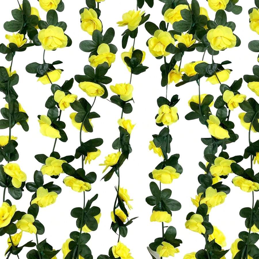 Îmbrăcăminte pentru femei și bărbați. Cumpără online articole de modă ...