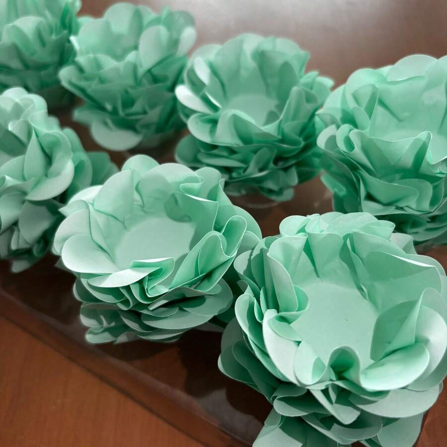Flower-Shaped Sweet Wrappers - 40 Units - Shades Of Green - New Style ...