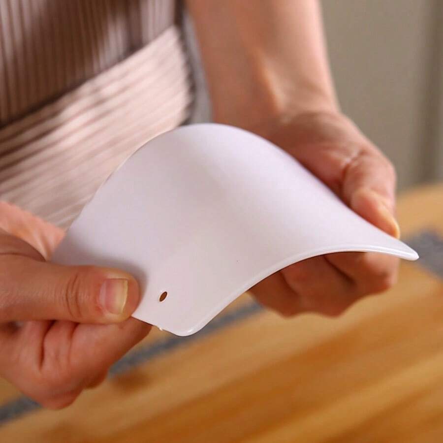 Scraper Noodle Cutter Rice Flour Cake Steamed Bread Pancake Jelly Cream ...